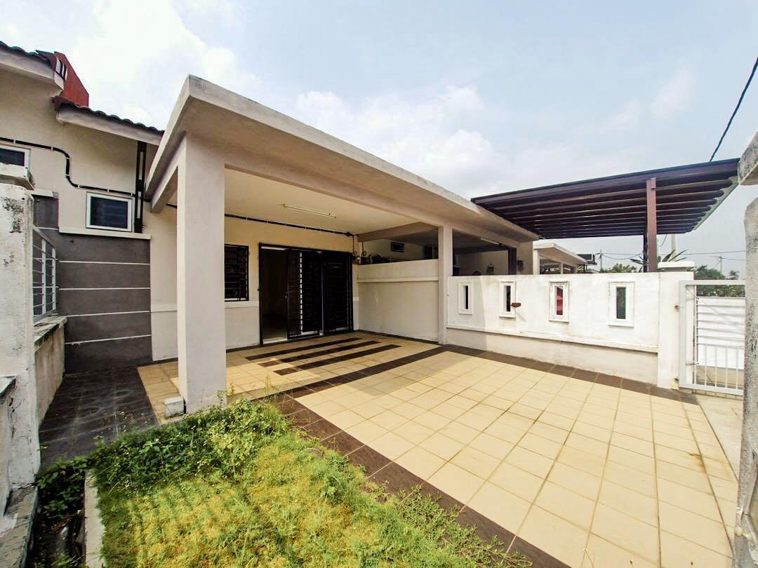 Nusari Aman 1, Teres 1 Tingkat Bandar Sri Sendayan for Sale, Property, For Sale on Carousell