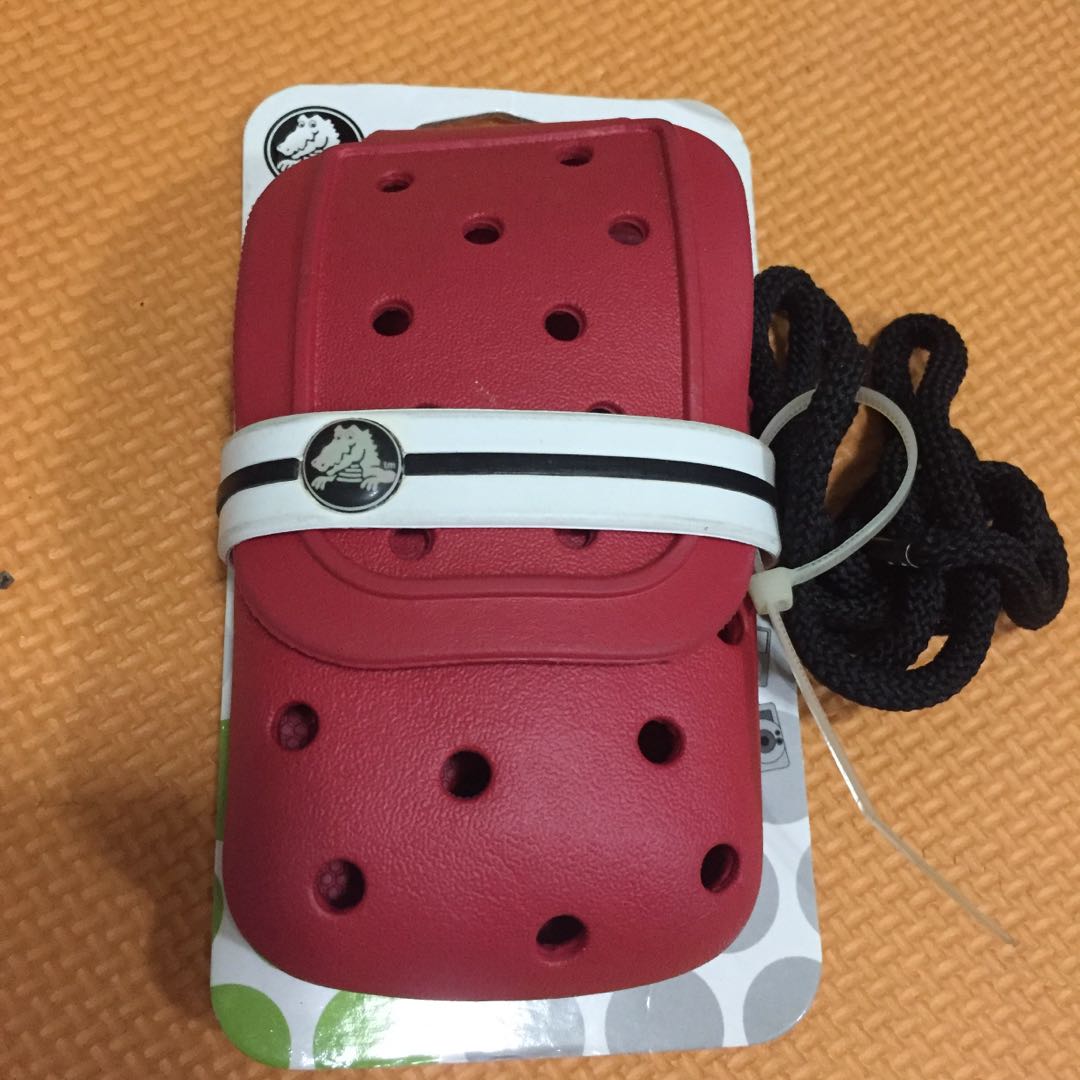 Original Crocs multipurpose pouch with free insert charms, Mobile ...