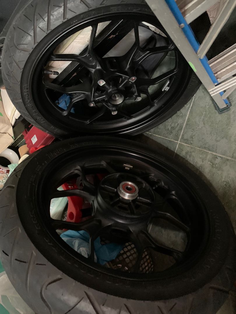 Rim Yamaha R25, Auto Accessories on Carousell