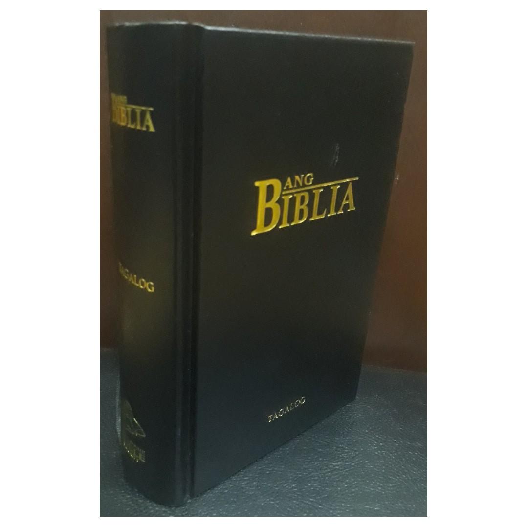 Ang Biblia (Tagalog Bible), Hobbies & Toys, Books & Magazines, Religion ...