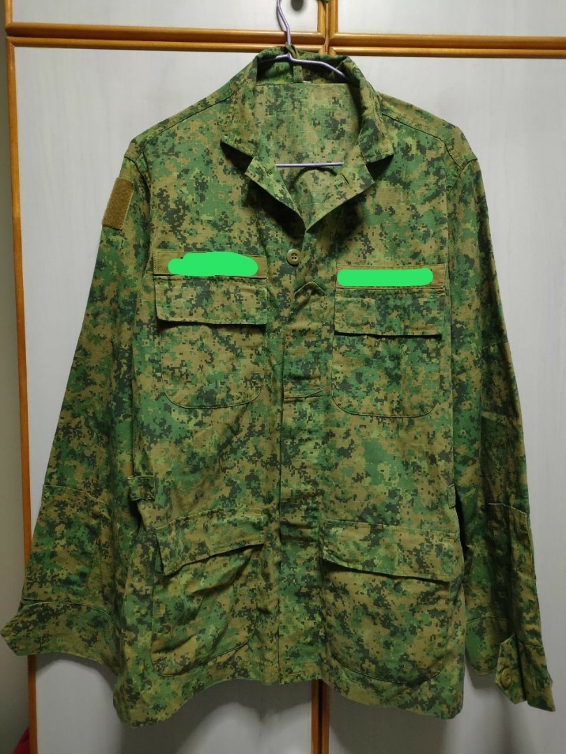 SAF Army no. 4 Uniform Top & Pants, Men's Fashion, Tops & Sets, Shirts ...