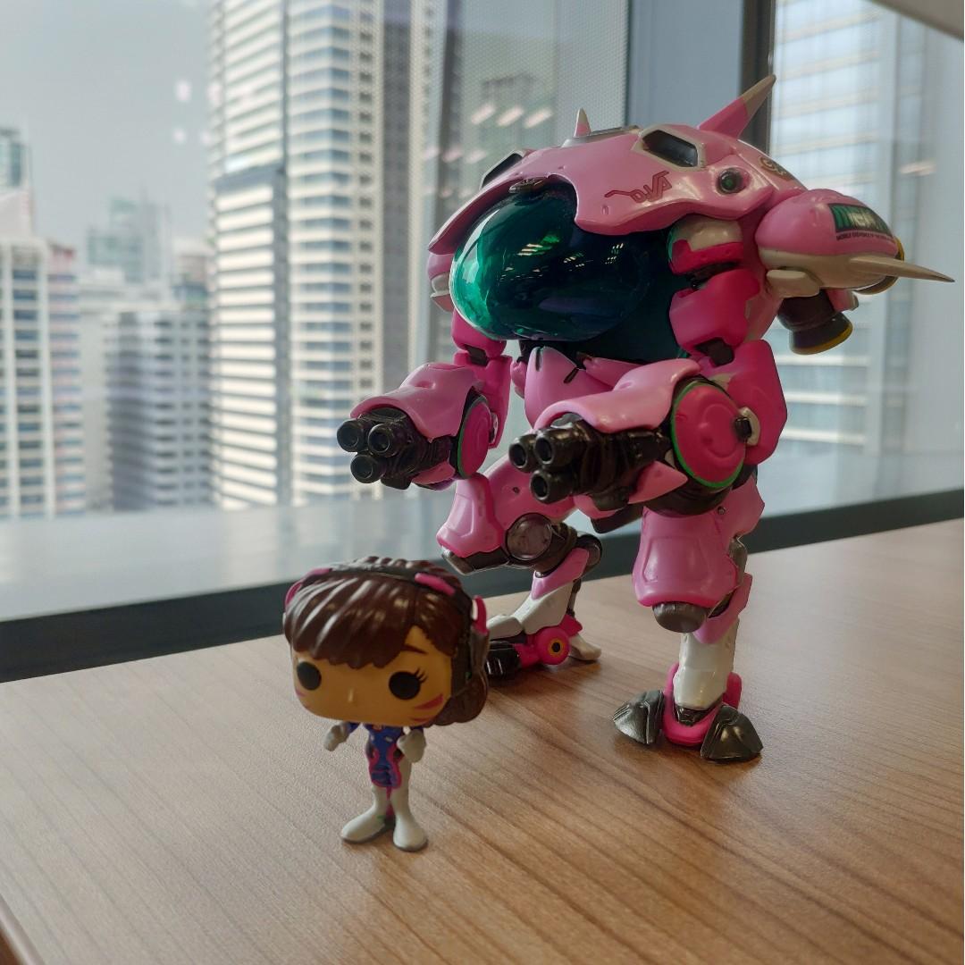 Funko POP Games: Overwatch D.VA & Meka 6" POP and Toy Figure, Video ...