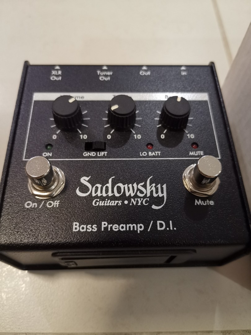 Sadowsky Bass Preamp/DI, Music & Media, Music Instruments on Carousell