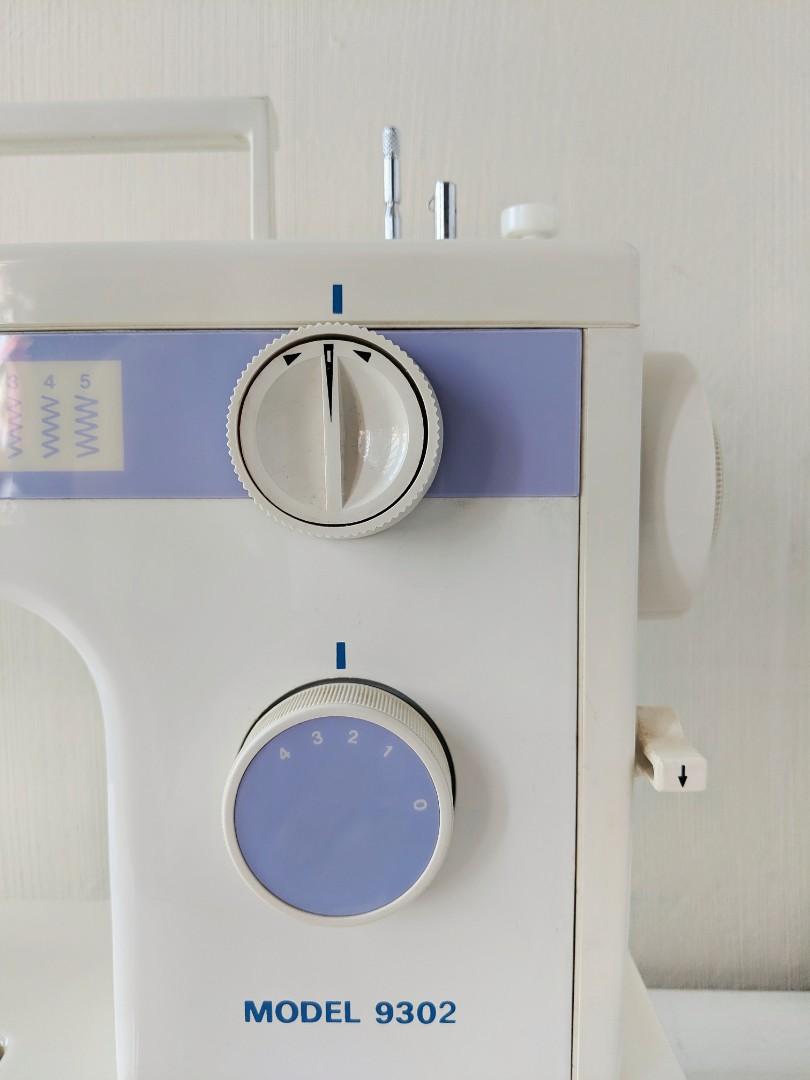 Sakura 9302 Sewing Machine, Hobbies & Toys, Stationery & Craft, Craft ...