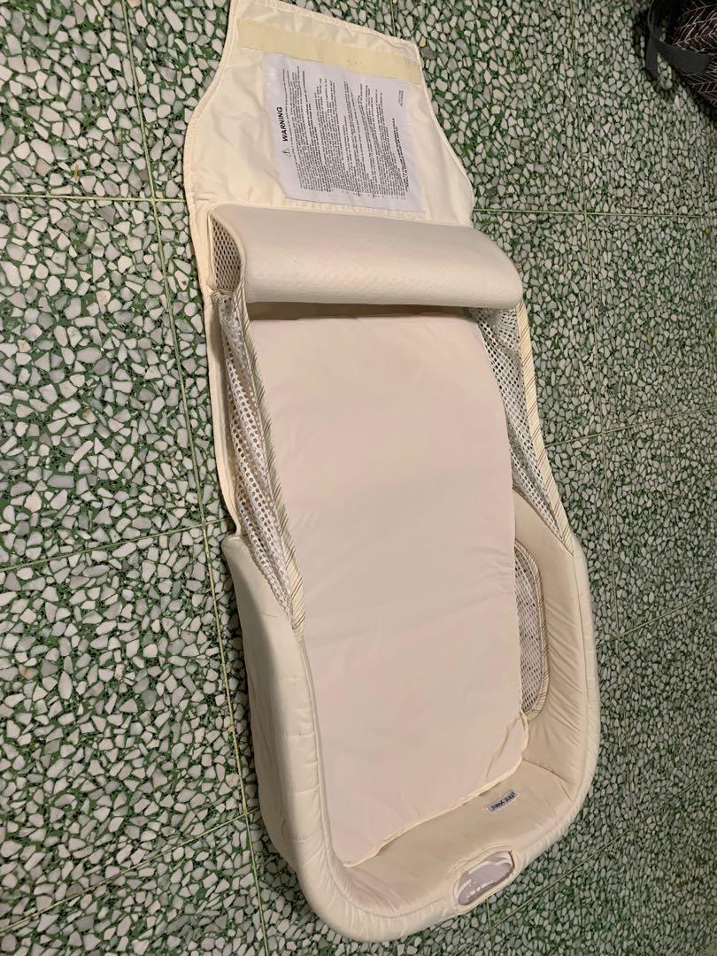 The First Years baby bassinet, Babies & Kids, Infant Playtime on Carousell
