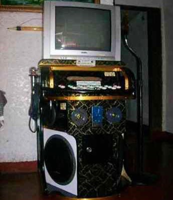 Videoke set, Audio, Other Audio Equipment on Carousell