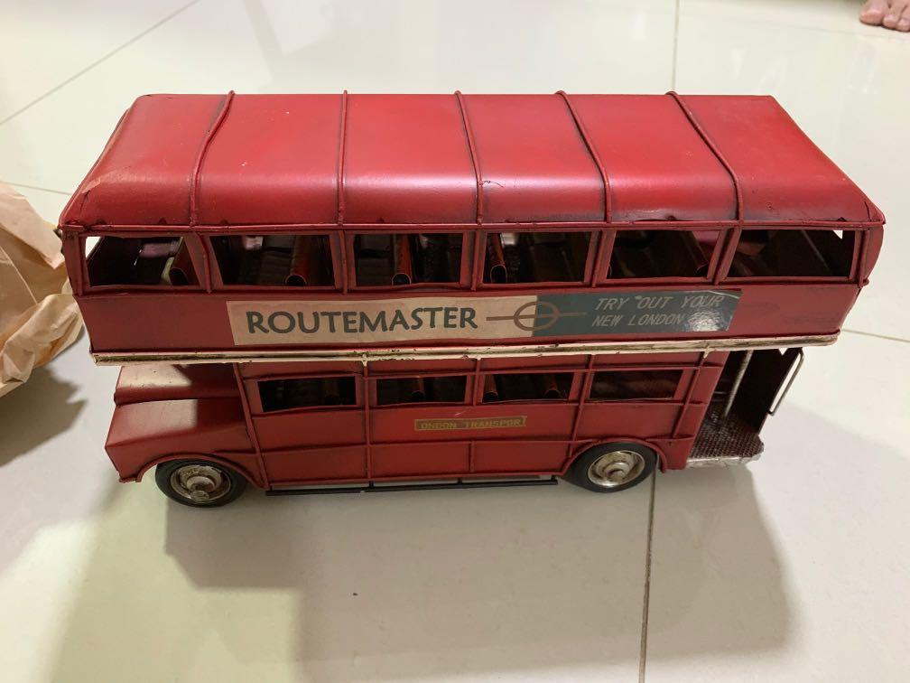 Vintage London bus, Hobbies & Toys, Memorabilia & Collectibles, Vintage ...