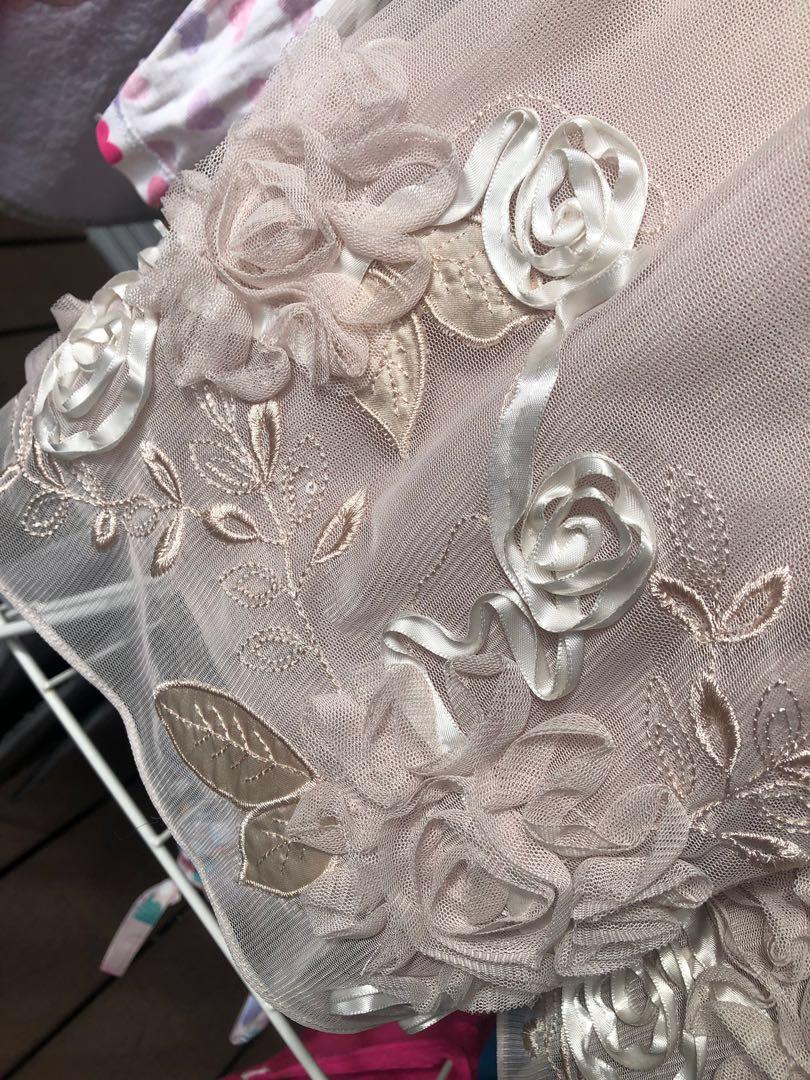 Forever New Prom Dress, Women's Fashion, Dresses & Sets, Evening ...