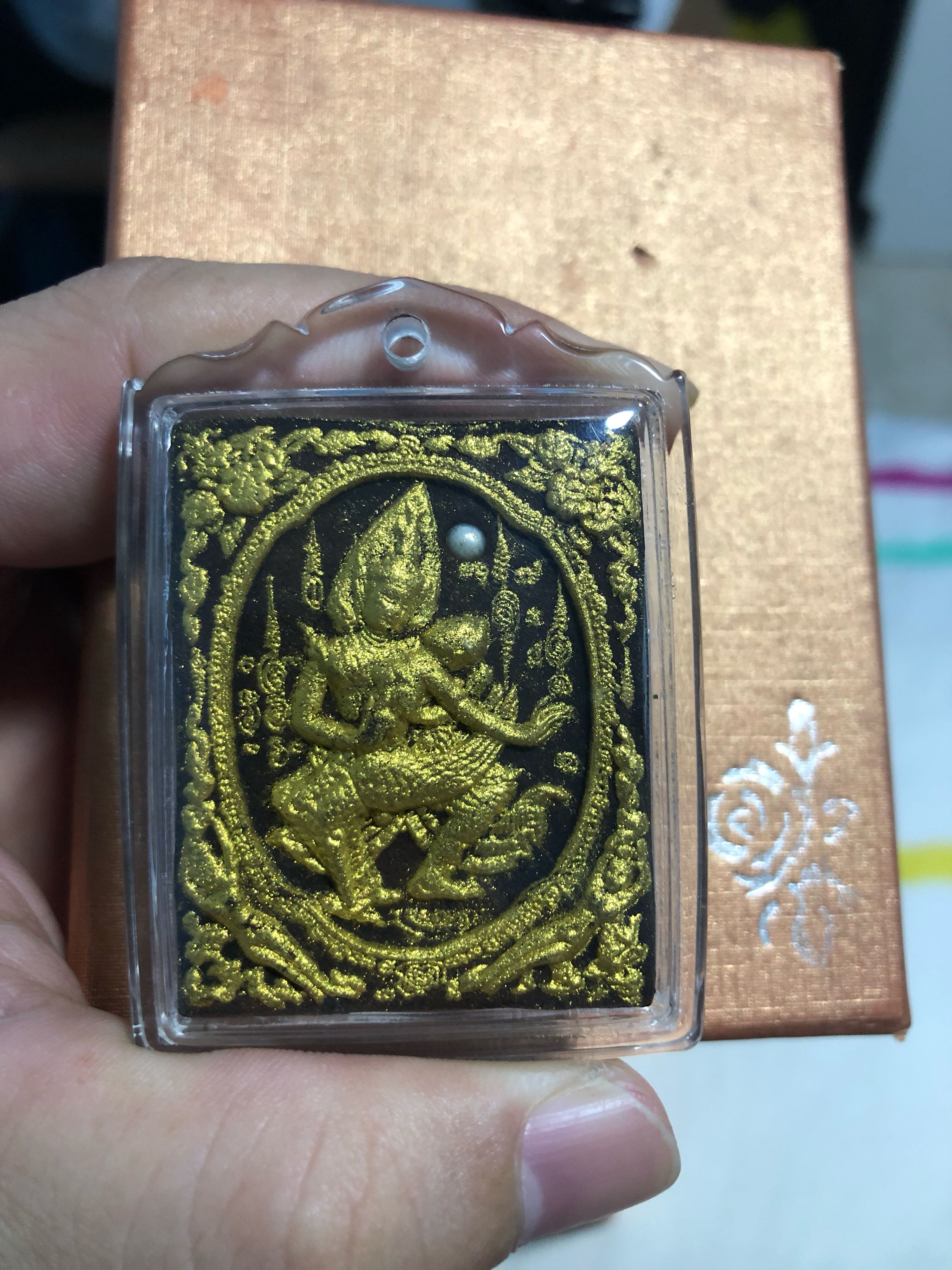 Luang Phor Inn Phet Payathorn, Hobbies & Toys, Memorabilia ...
