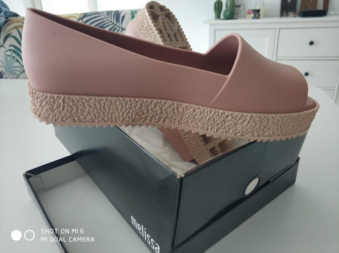 Melissa shoes, Women's Fashion, Footwear, Flats on Carousell