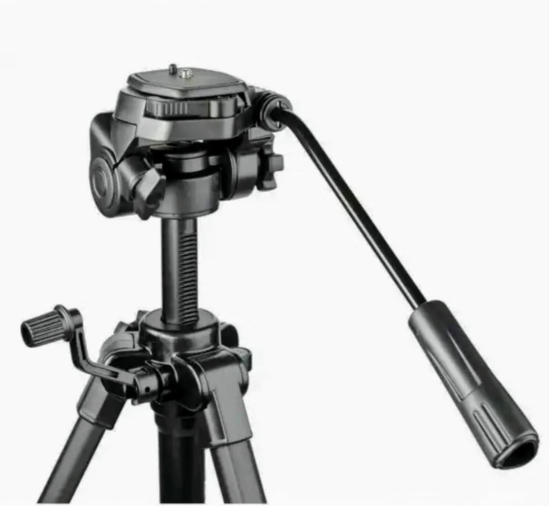 Sony VCT-R640 Light Weight Tripod, Photography, Photography Accessories ...