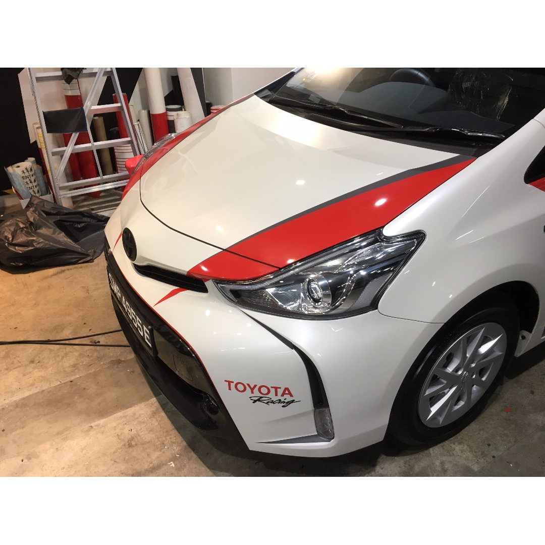 Bonnet Stripes Design vinyl car wrap sticker (Prius Plus), Car ...