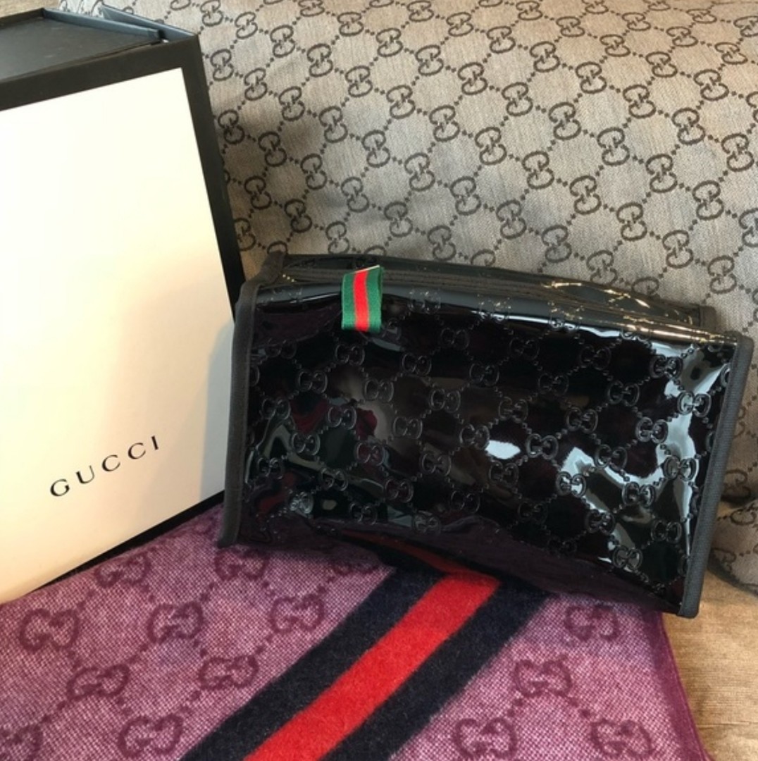 Gucci VIP Gift Pouch (ON HAND), Luxury, Bags & Wallets on Carousell