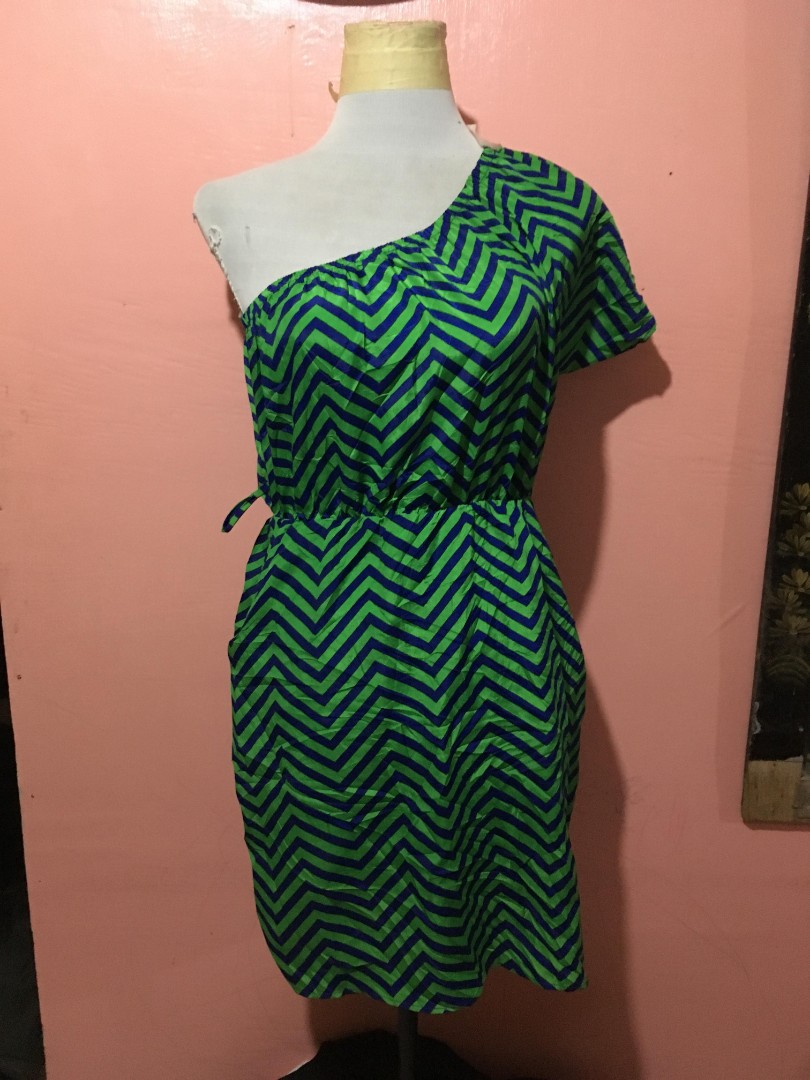 One sided Offshoulder, Women's Fashion, Dresses & Sets, Dresses on ...