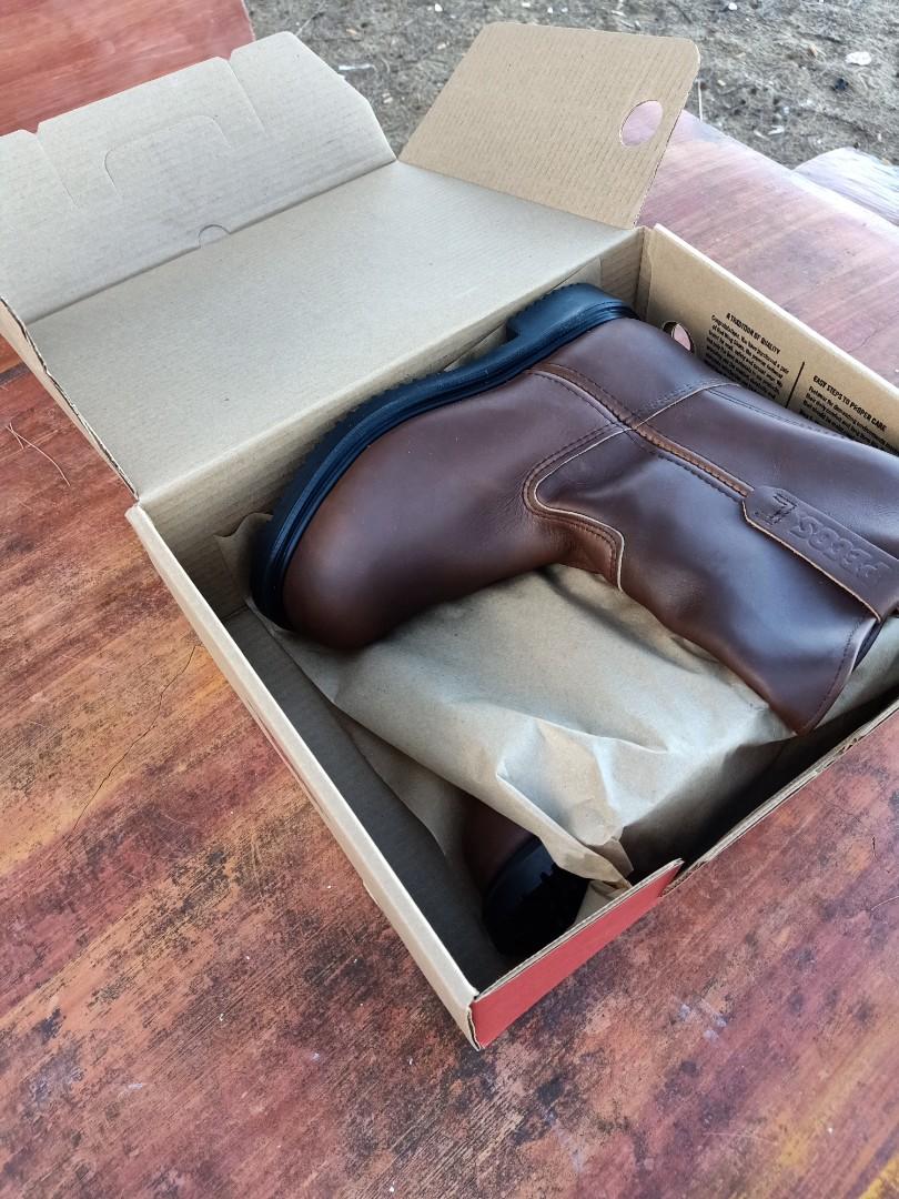 Red Wing Pecos 8241, Men's Fashion, Footwear, Boots on Carousell