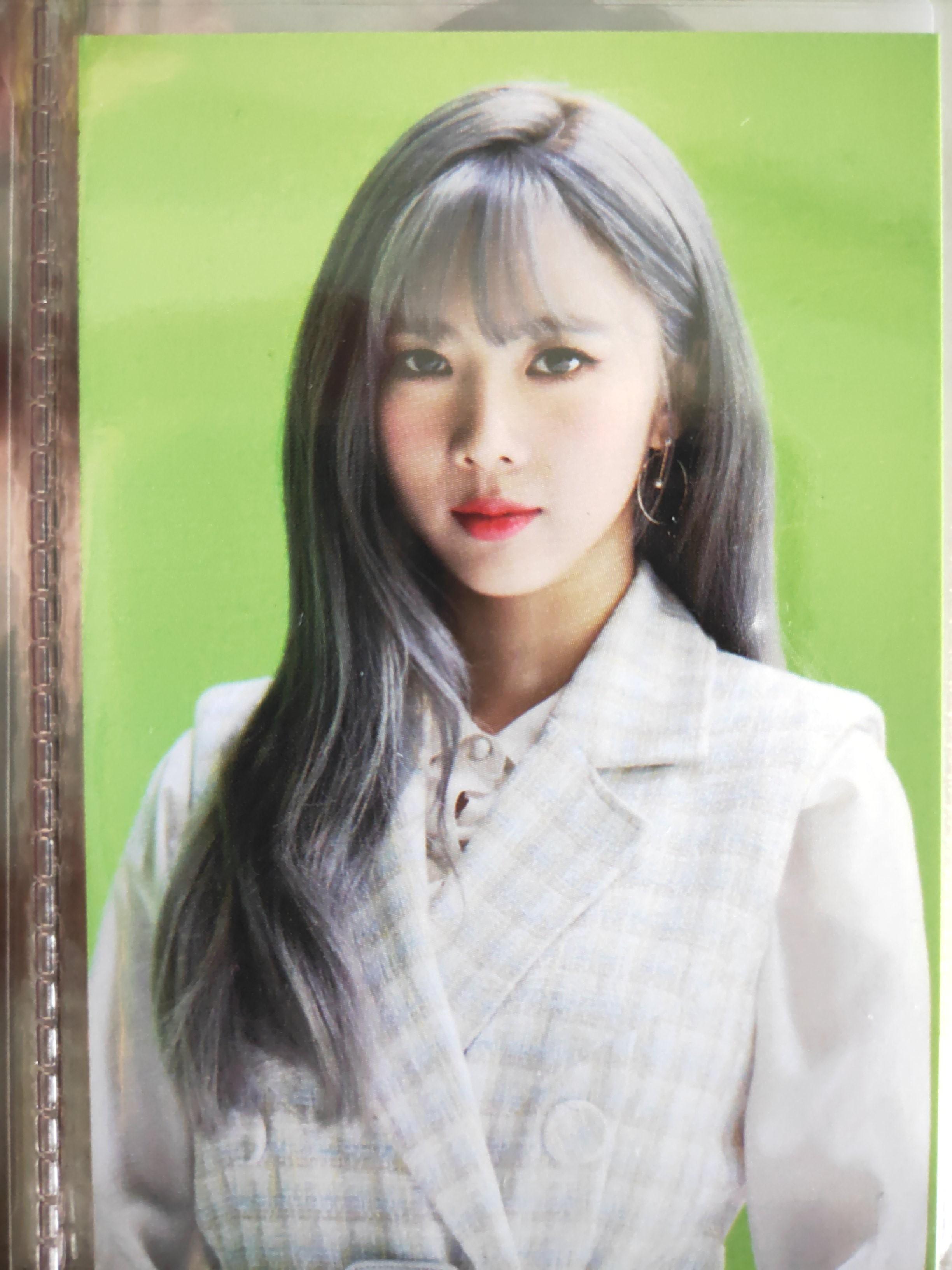 wts-dreamcatcher-yoohyeon-escape-the-era-photocard-hobbies-toys