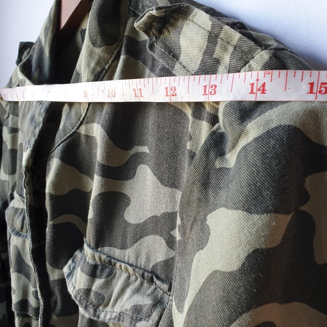Forever 21 Camo jacket, Women's Fashion, Tops, Others Tops on Carousell
