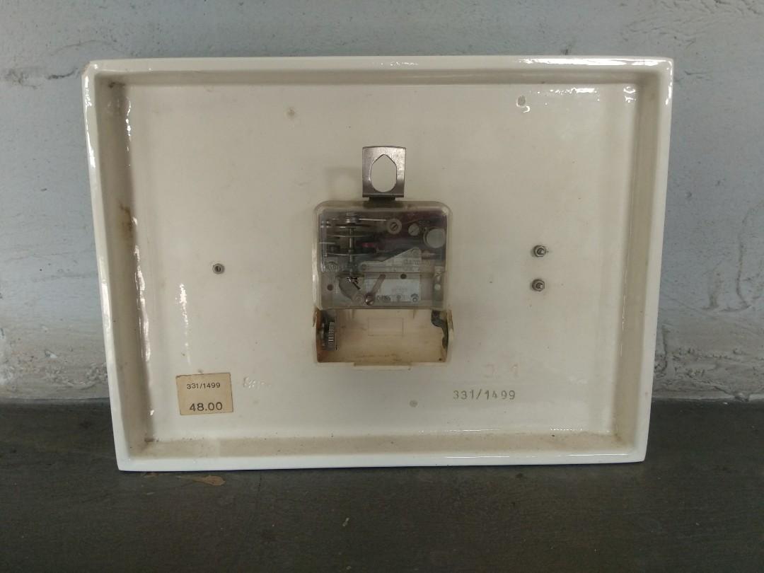 Jam Dinding Junghans Ceramic, Antik, Jam & Perhiasan di Carousell