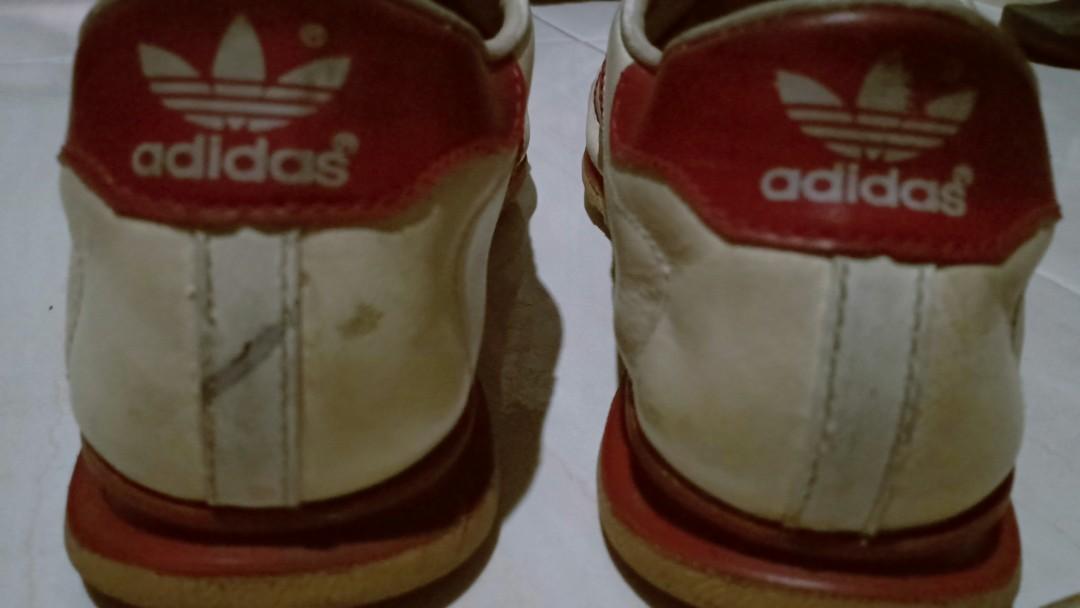 Kasut Vintage Adidas Vienna, Men's Fashion, Footwear, Sneakers on Carousell