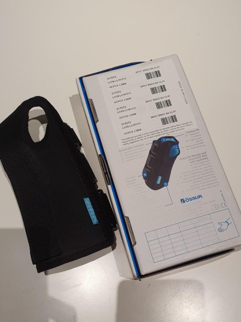 Össur Formfit® Wrist & Forearm guard cast, Everything Else on Carousell