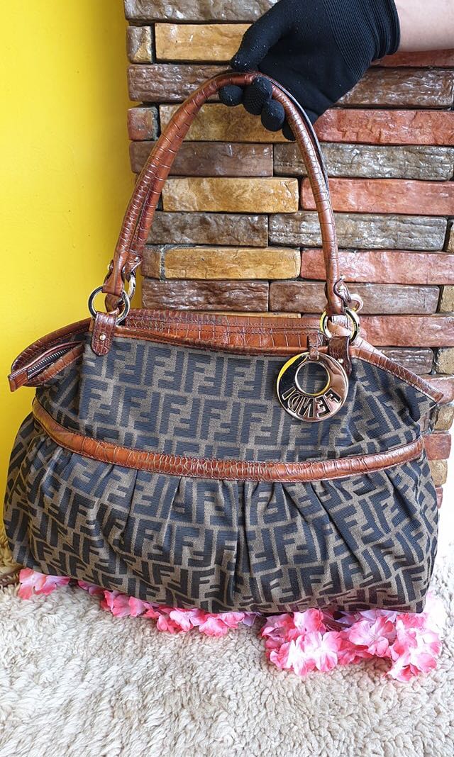 Fendi ( Authentic/Original), Luxury, Bags & Wallets on Carousell