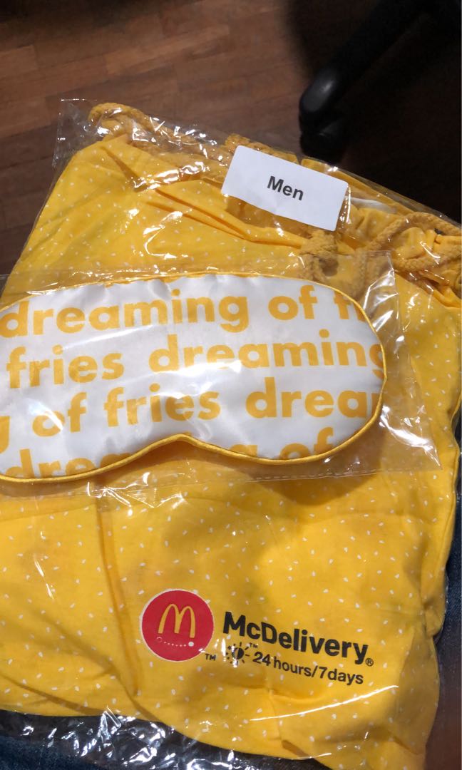 McD SG Limited Edition McDelivery Pyjamas , Men's Fashion, Coats ...