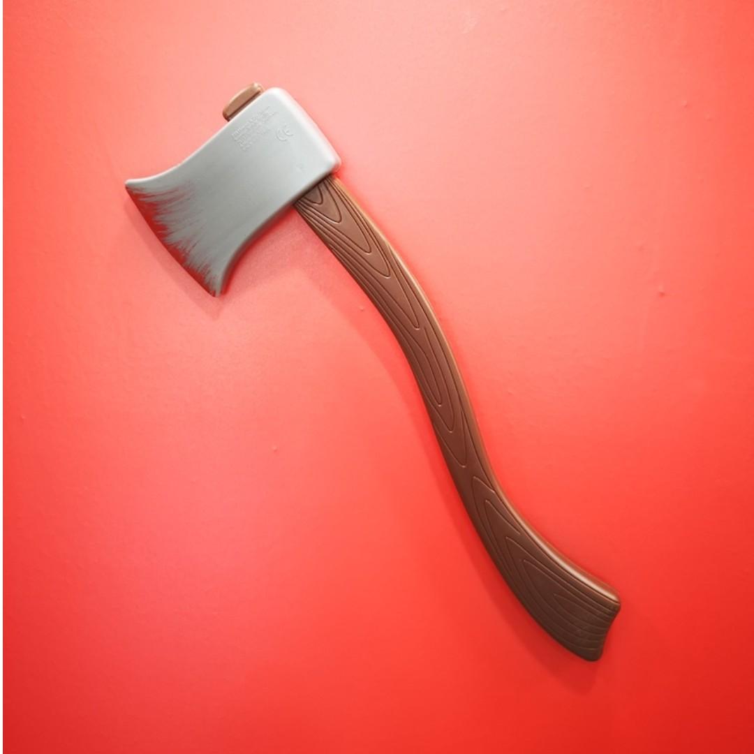 Plastic Axe, Everything Else on Carousell