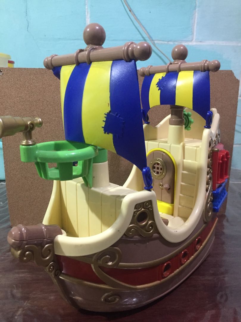 Big Pirate Ship, Hobbies & Toys, Toys & Games on Carousell