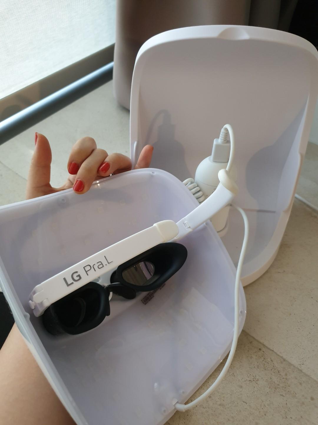 LG PRA.L Derma LED Mask, Beauty & Personal Care, Face, Face Care on ...