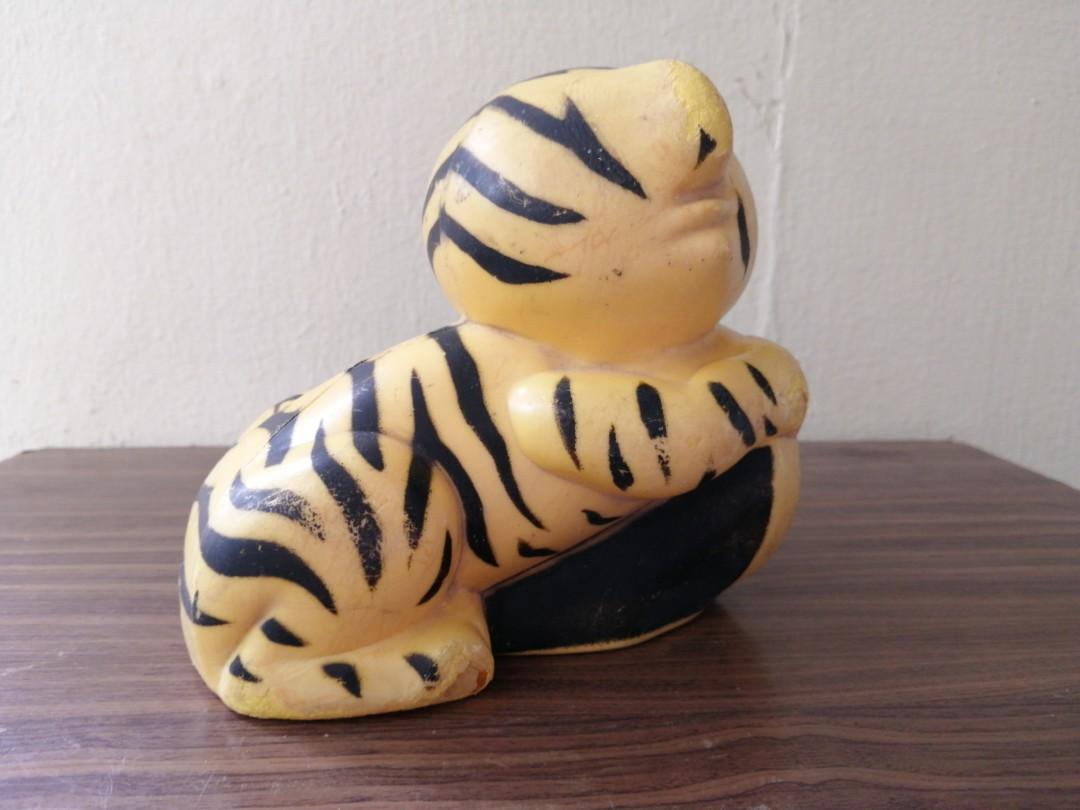 Vintage Maybank Tiger Coin Bank, Hobbies & Toys, Memorabilia ...