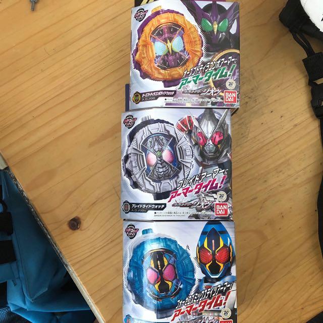 已開(極新淨）時王ZI-O OOO/Blade/Fourier Ridewatch, 興趣及遊戲, 玩具 & 遊戲類 - Carousell