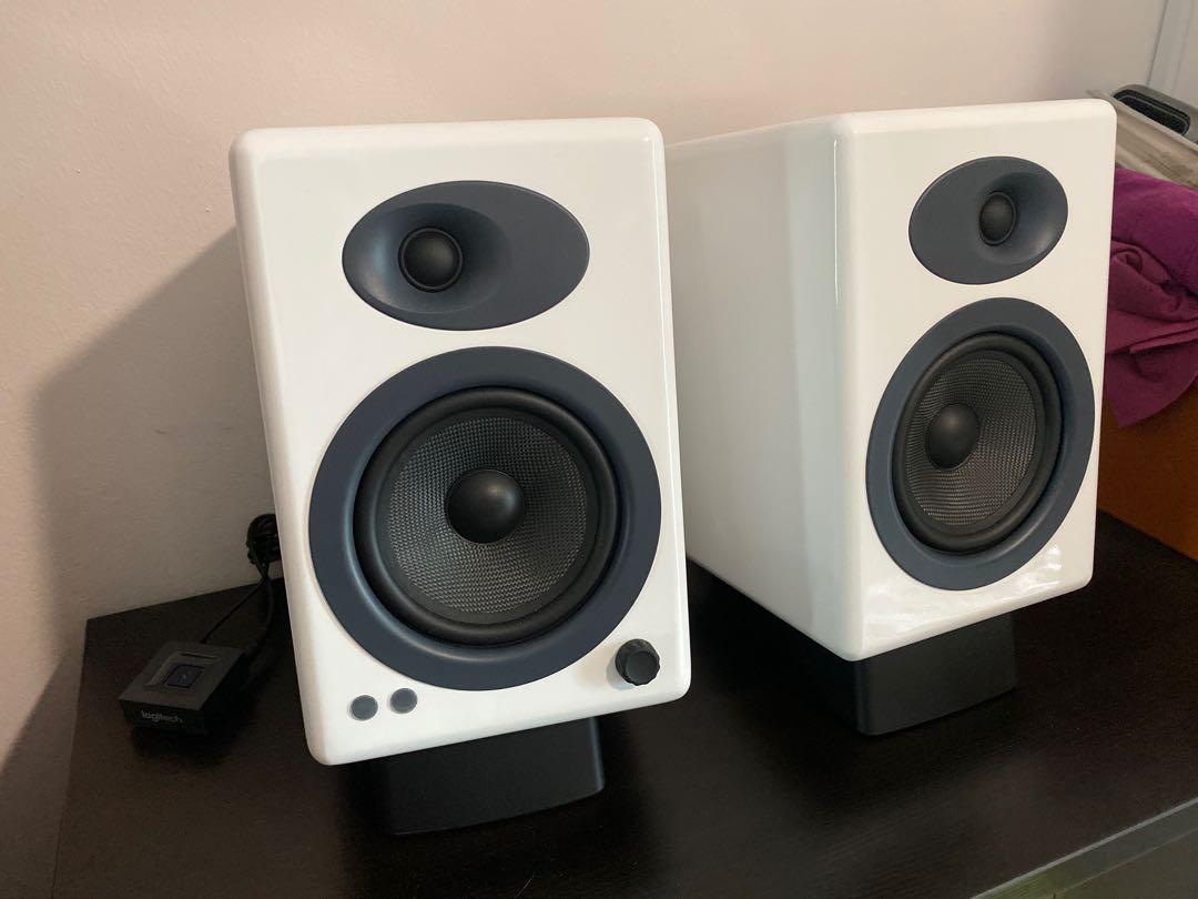 Audioengine A5+ powered speakers + stand + Bluetooth, Audio, Soundbars ...