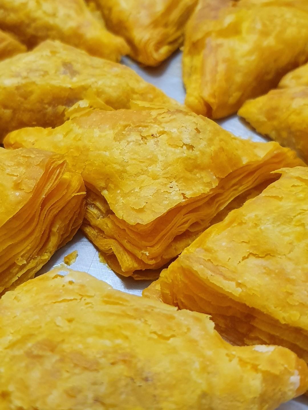 Mini Curry puff muslim own halal, Food & Drinks, Chilled & Frozen Food ...