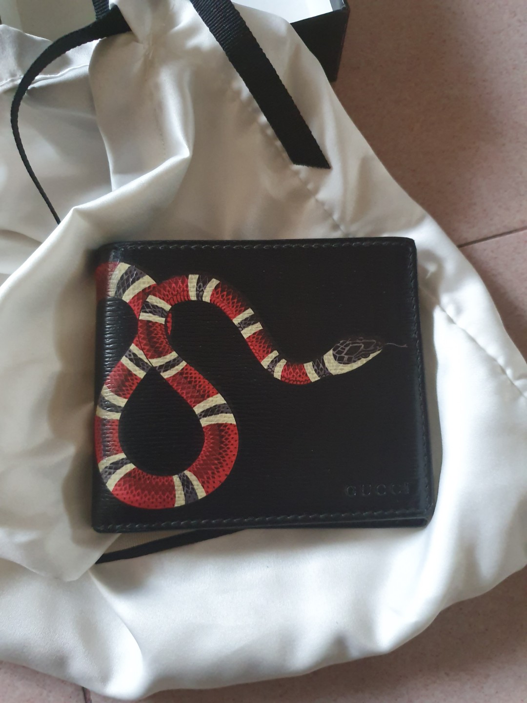 Gucci King Snake Wallet, Men's Fashion, Watches & Accessories, Wallets ...