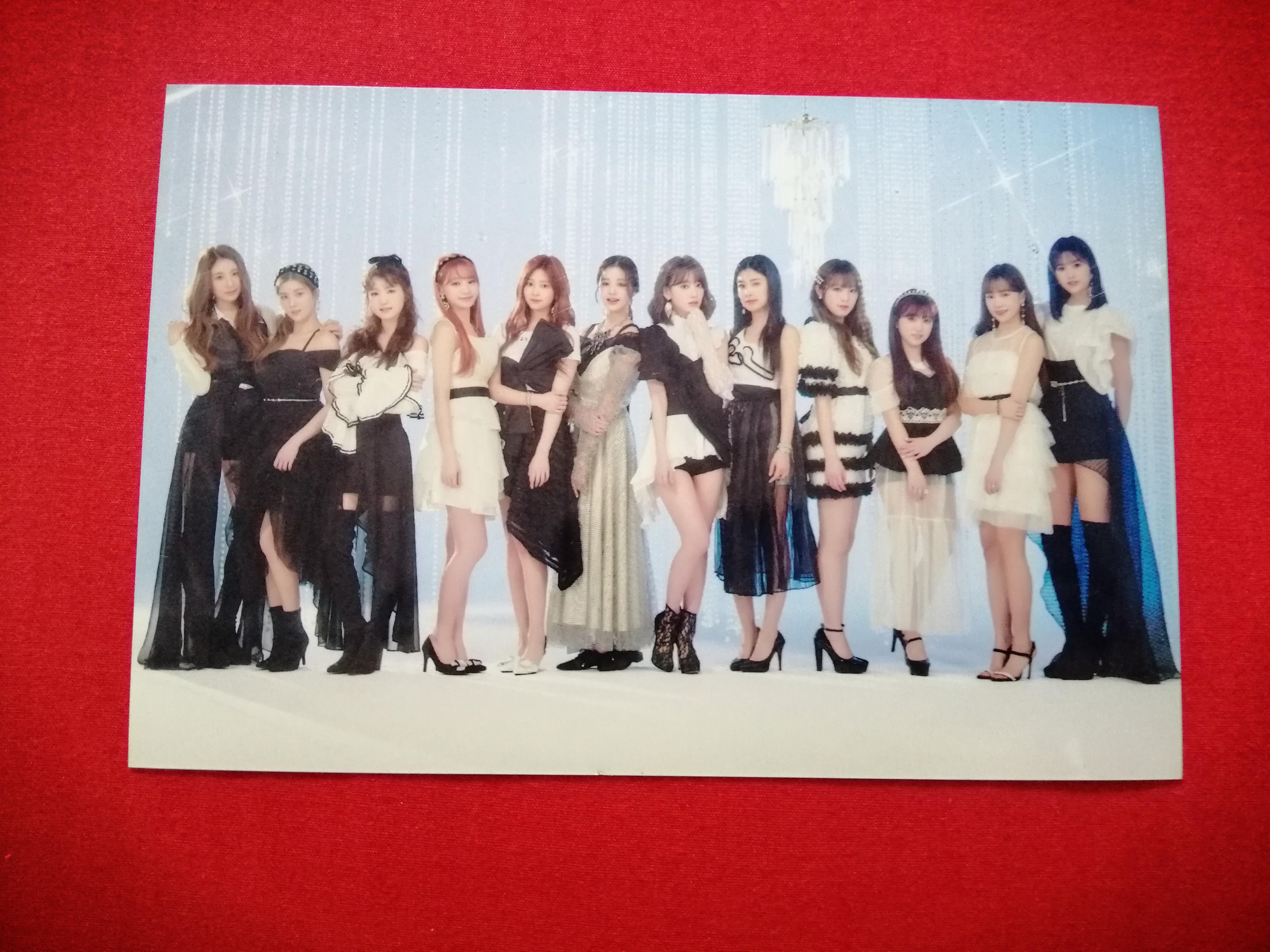 IZ*ONE OFFICIAL POP UP STORE PHOTO SET, Hobbies & Toys, Memorabilia ...