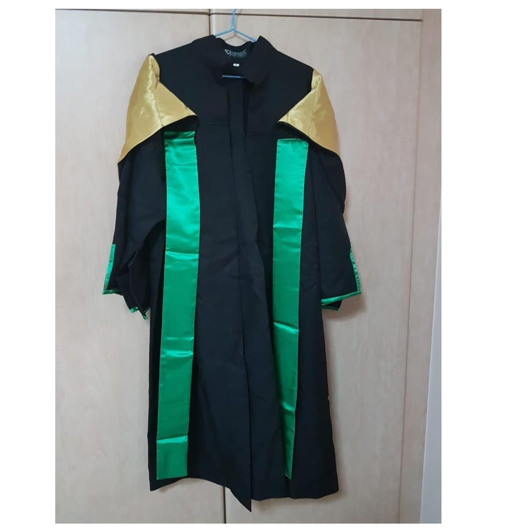 Republic Polytechnic Graduation Gown For RP-SOI graduate, Men's Fashion ...