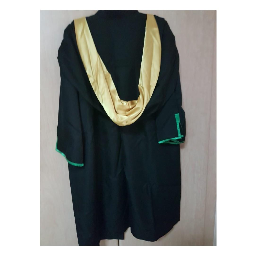 Republic Polytechnic Graduation Gown For RP-SOI graduate, Men's Fashion ...