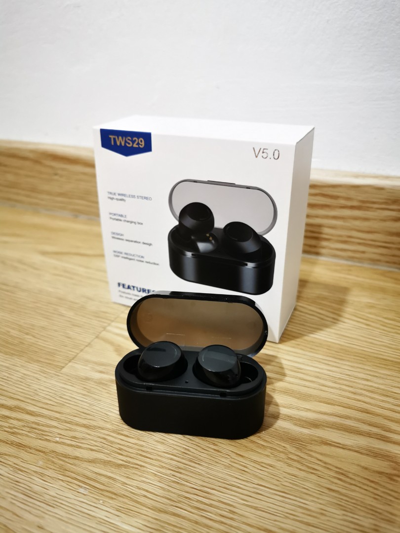 TWS29 wireless earbuds, Audio, Earphones on Carousell
