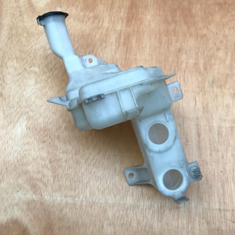 Wiper Tank Myvi, Auto Accessories on Carousell