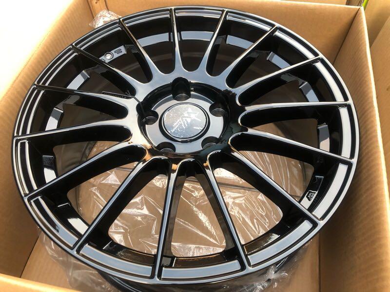 17" Extreme wheels DXW017 Black Mags 5Holes pcd 114 Bnew, Car Parts ...