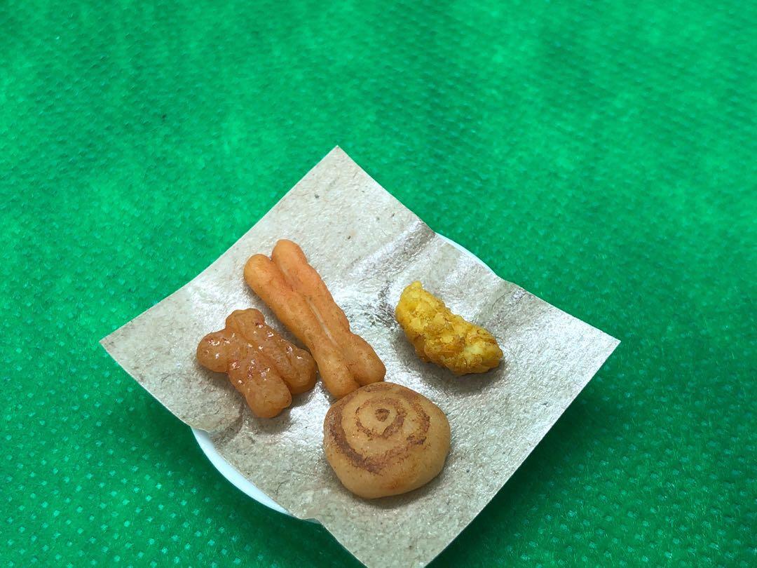 Handmade Miniature Local snacks/Fried Fritters: Pisang Goreng, salted ...