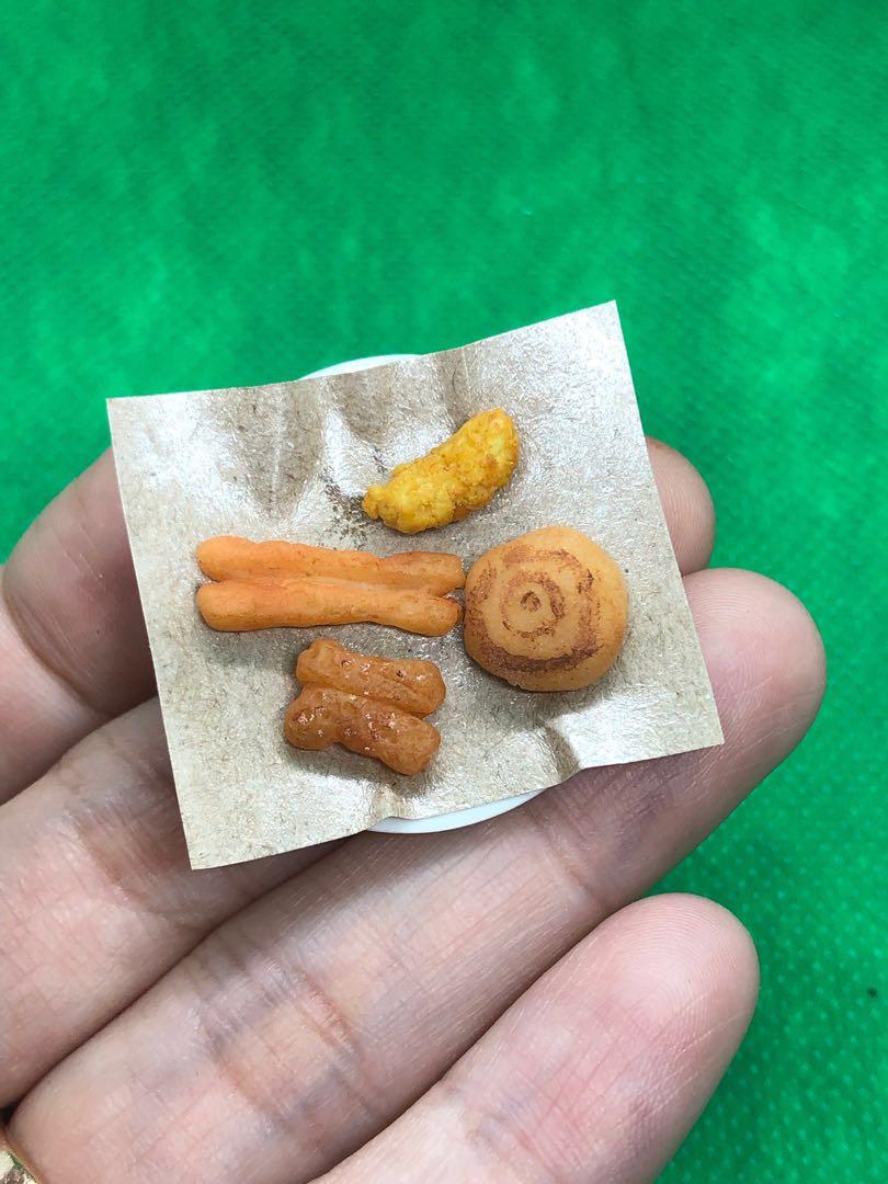 Handmade Miniature Local snacks/Fried Fritters: Pisang Goreng, salted ...