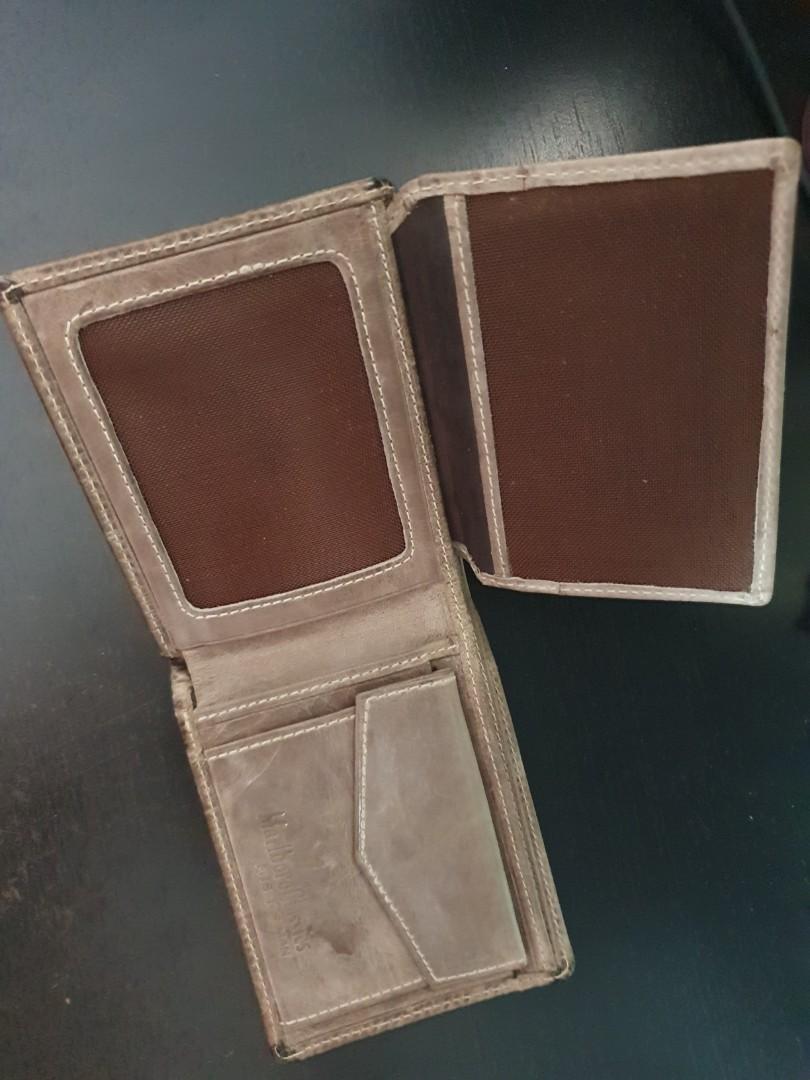 Marlboro classic leather wallet, Men's Fashion, Watches & Accessories ...