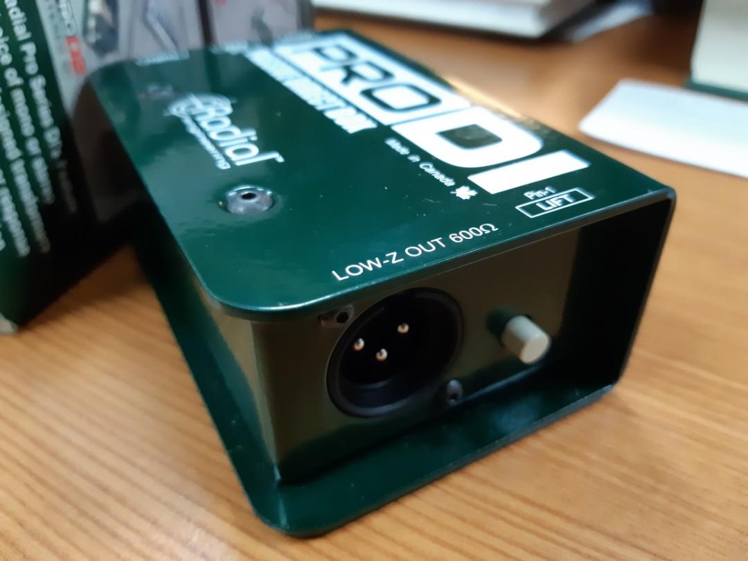 Radial Engineering Passive DI Box, Hobbies & Toys, Music & Media, Music ...