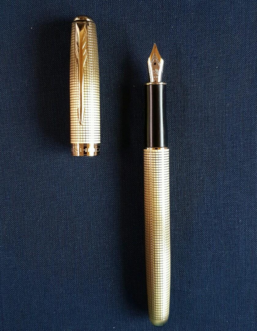 Cursive Italic fountain pen (Medium), Hobbies & Toys, Stationery ...