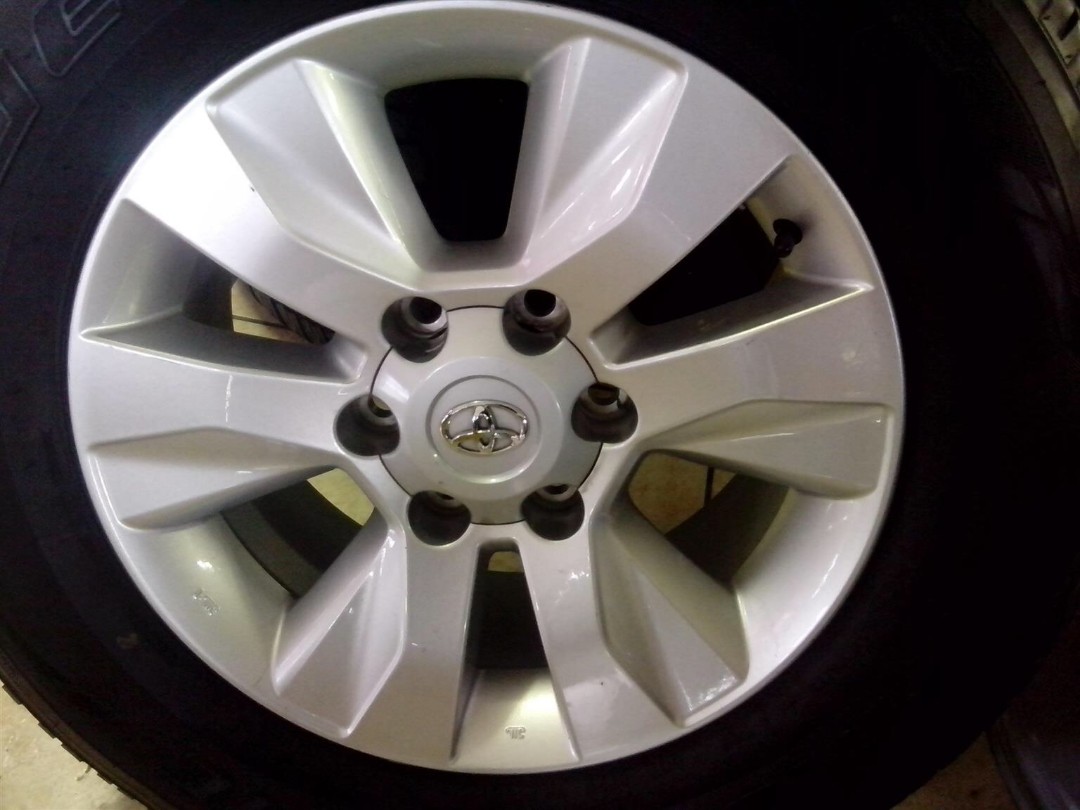 HiLux Revo Vigo 2017 Mags Only Like new from casa, Car Parts ...