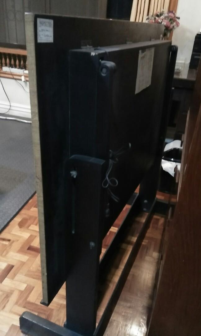 Inclined Drafting and Tracing Table with Light, Furniture & Home Living ...