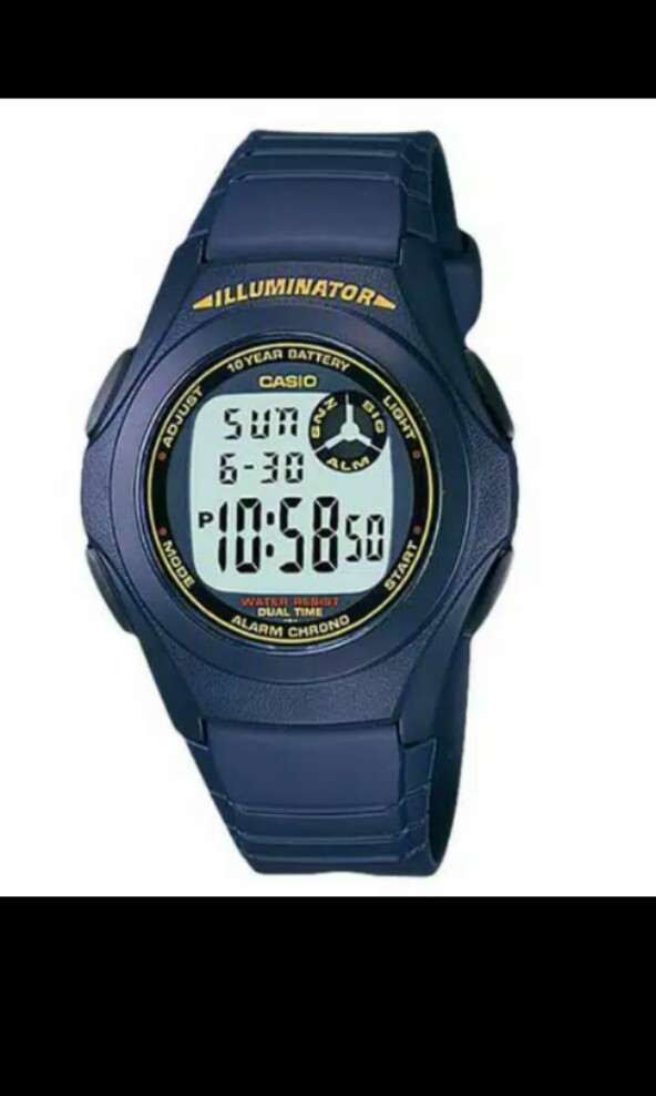 jam casio f 200w, Fesyen Pria, Jam Tangan di Carousell