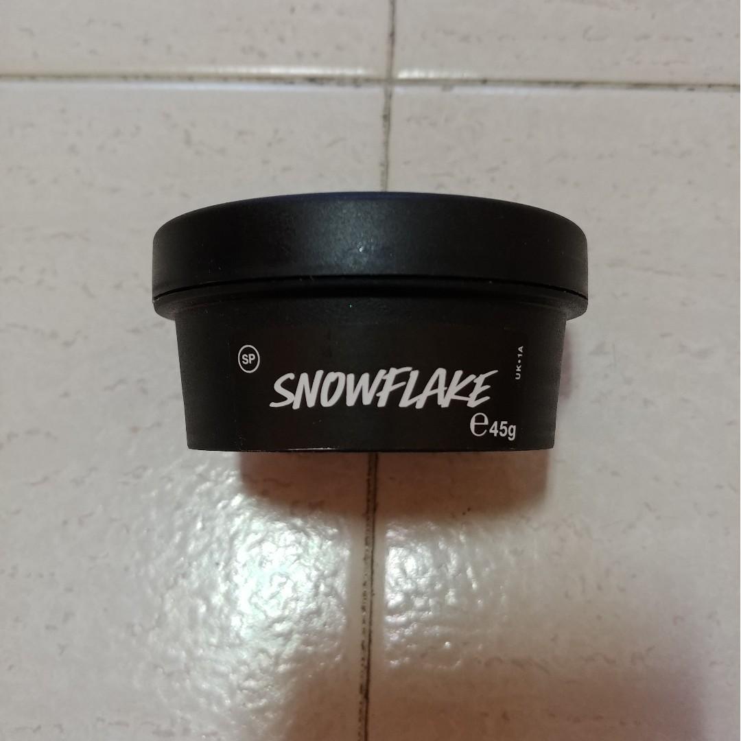 LUSH Snowflake Body Lotion 45g, Beauty & Personal Care, Bath & Body ...
