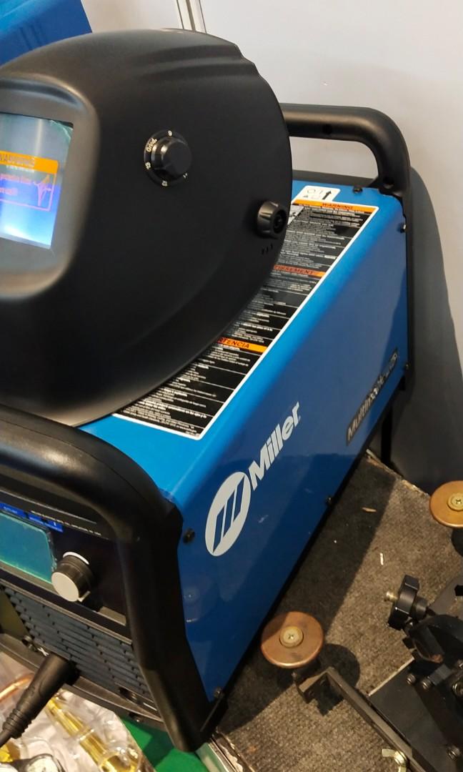 Miller welding machine, Commercial & Industrial, Construction ...